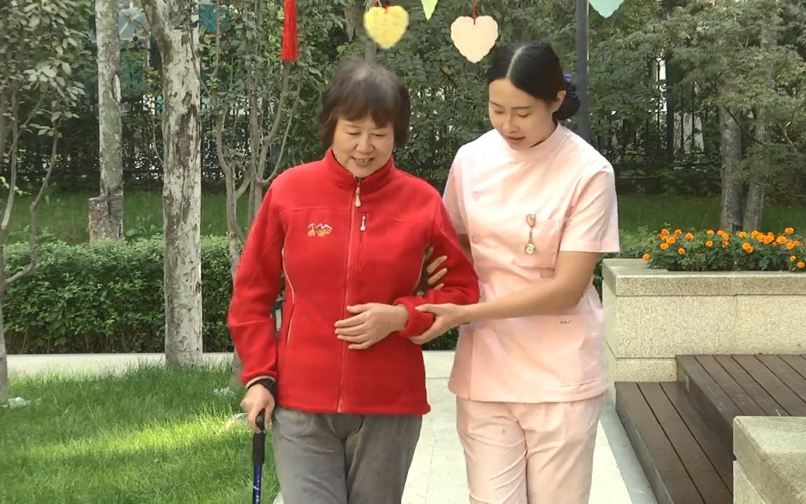 手杖的使用方法