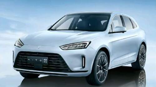 华为问界M5顶配震撼上市!31.98万值不值?看完配置再说话