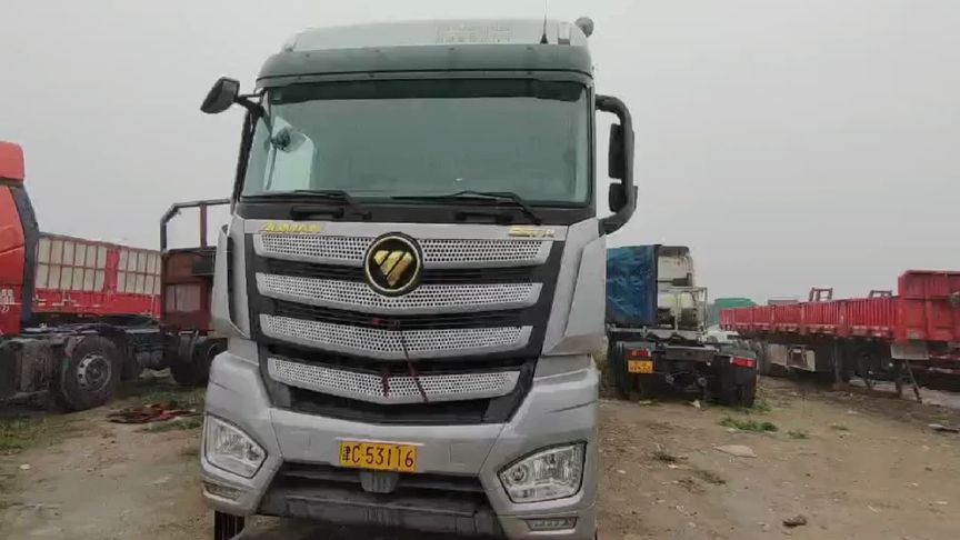 欧曼EST510穿越版,采埃孚自动挡,带液缓,双闭锁