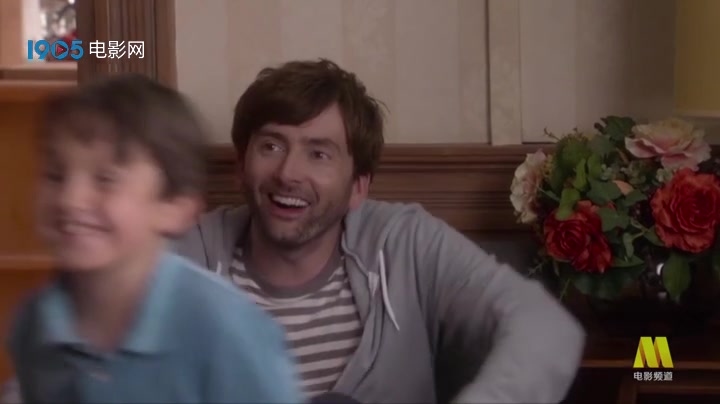 温情喜剧 CCTV6电影频道6月12日14:11播出《我们的假期做了什么》