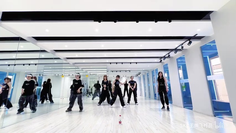 ITZY GOLD无伴舞练习室|粉随正主的midzy会把伴舞层次也消化掉