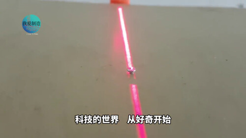 废手机充电器改成电子激光墨斗,效率翻倍提升,木工师傅连声称赞