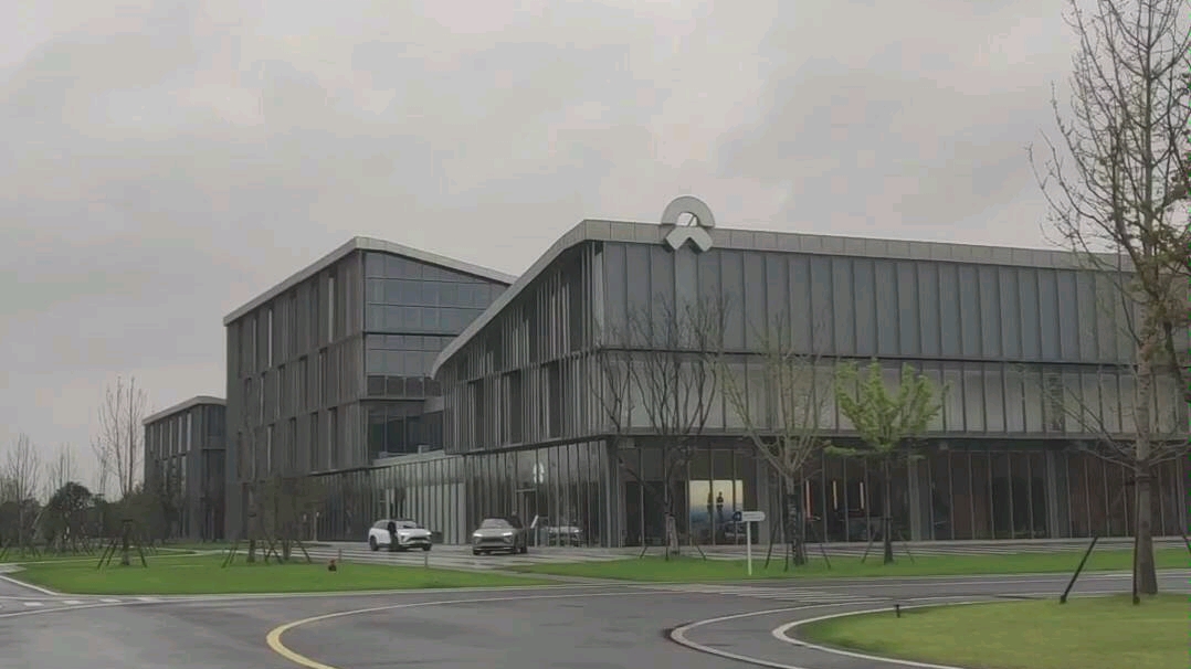 电动汽车领先品牌蔚来!(在合肥的蔚来工厂试驾蔚来ES8)