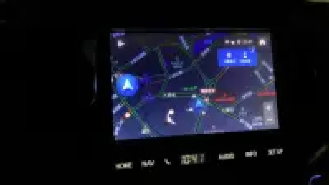 14代皇冠原车大屏实现Android和carplay 1