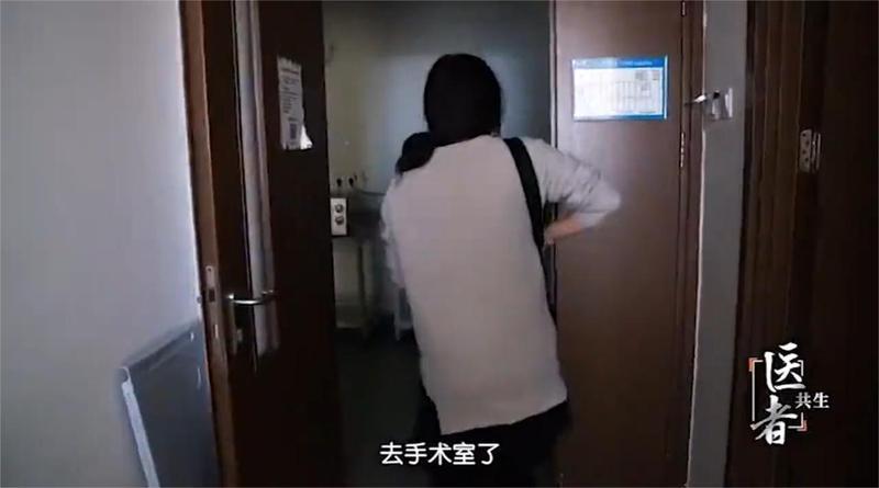 新闻:中国医生赶到巴基斯坦,一番精彩抢救,老外医生看懵了