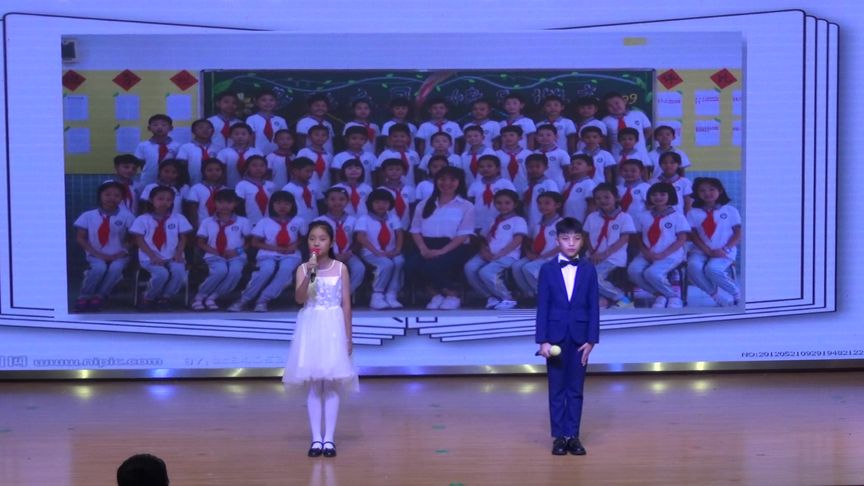 诗朗诵《教师》,感人,投入