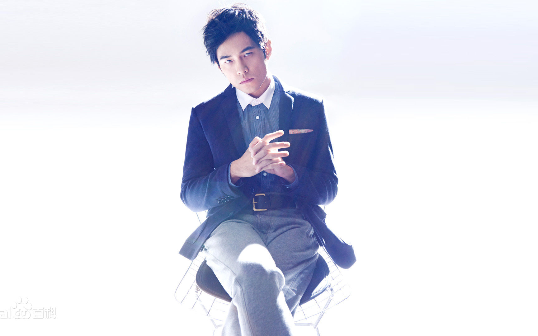 盘点周杰伦最能勾起内心会议的数十首慢歌【以时间为顺序 不分排名...