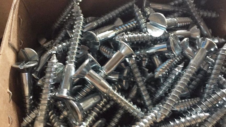 螺丝为啥要分为一字和十字,用法有什么不同?今天又长见识了