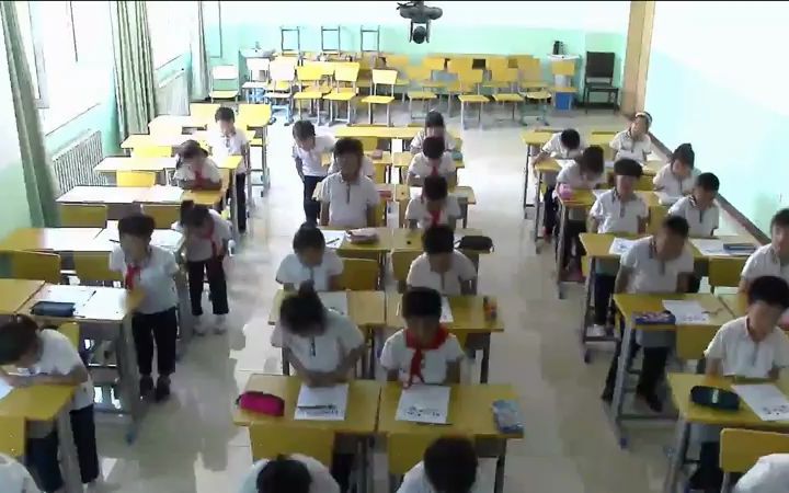 部编版小学道德与法治二上:《我是班级值日生》优质公开课获奖课2 (...