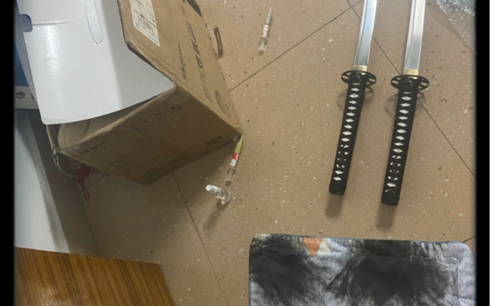 瞎磨了惊鸿刀 10000目的研磨膏 第一次不会磨