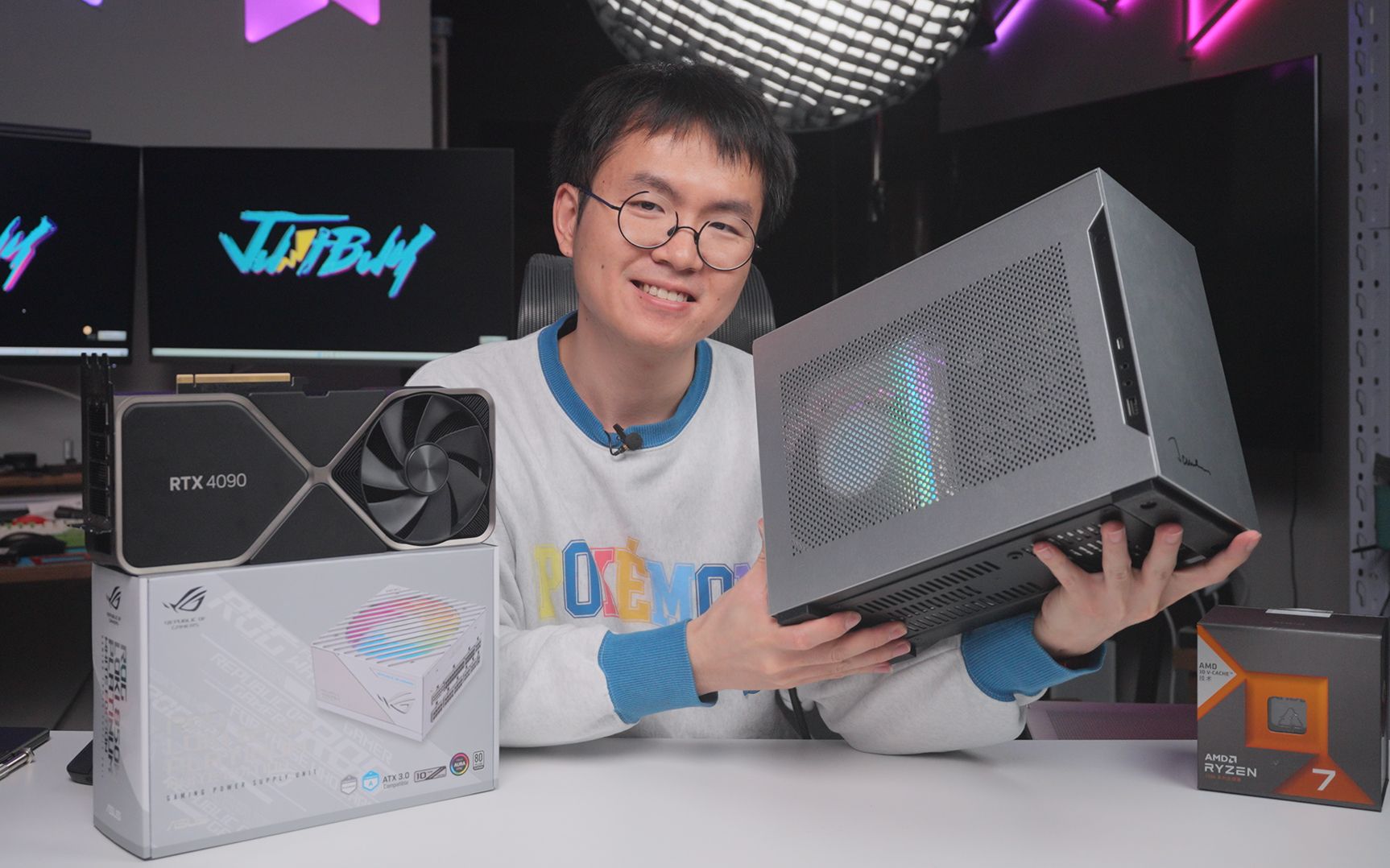 装一台简单的 8TB ITX 游戏主机 A4H2O 装机分享