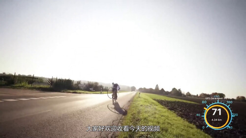 外国人把螺旋桨装在橡皮艇上,从地面开进水中,启动后真是霸气!