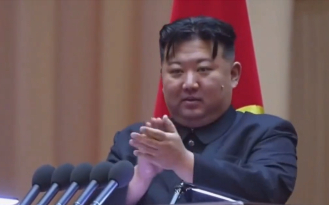 金正恩接见优秀母亲代表,究竟哪些人获得了金正恩的接见?