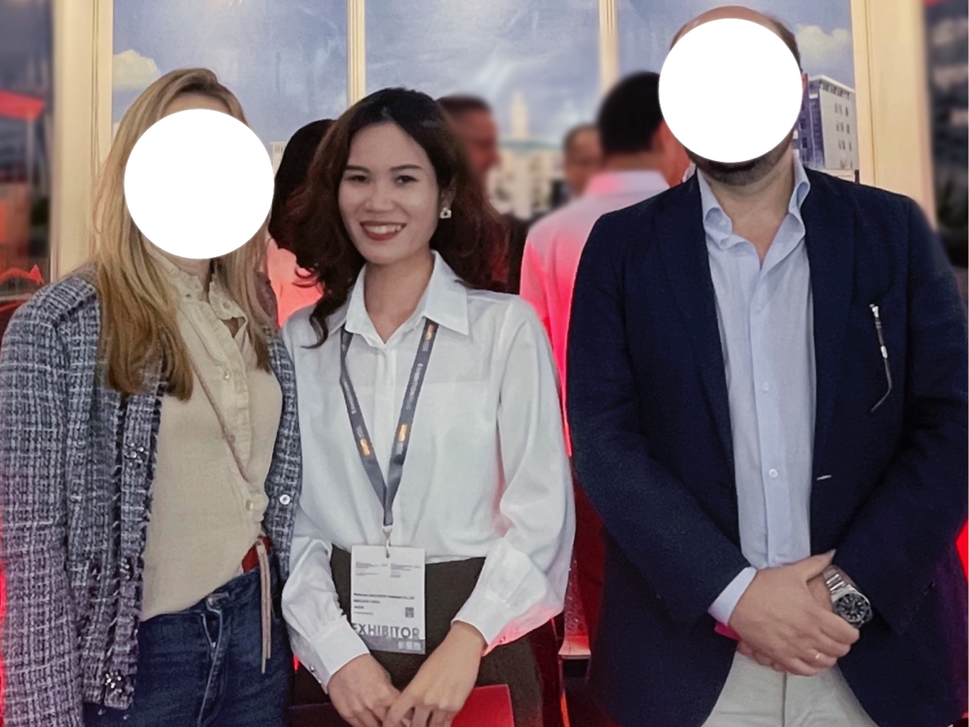 在外贸展会上,我们业务员要学会问这些问题:(当然,不止这些)