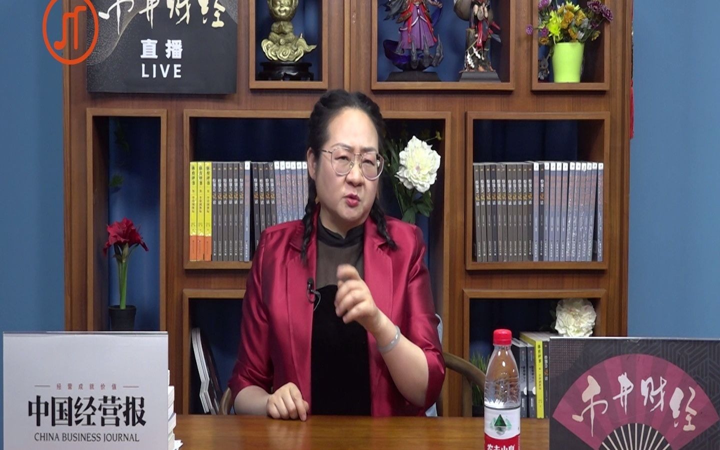 #春蔚你怎么看#女子瞒着闺蜜驾车300多公里去见她,我的闺蜜,我来宠