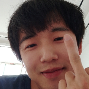 小名杨霸天 