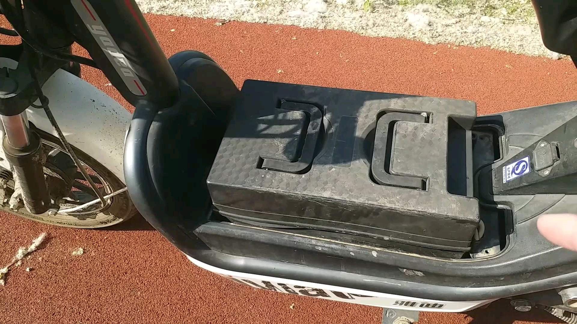 电动车电池测试,48v20a的电池到底能跑多远,全程30公里能跑完吗