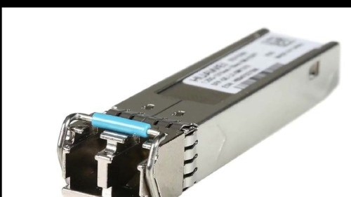 中际旭创推出1.6T光模块,硅光与EML双方案引领行业革新