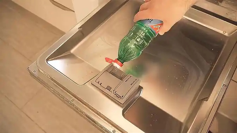 1分钟教会你怎样安全又卫生的清洗洗碗机??怪招居家实用小技巧