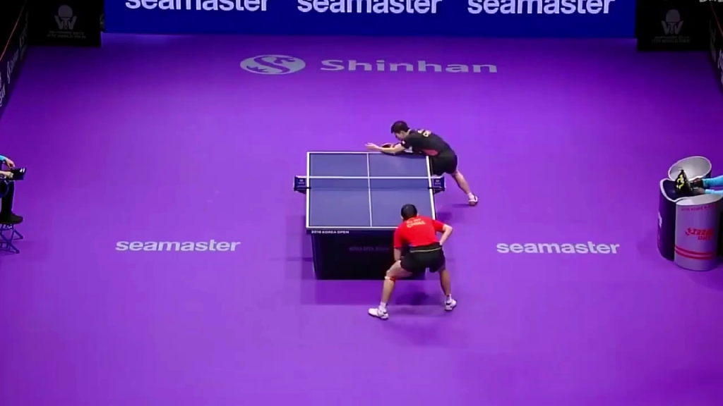 许昕对战马龙多回合神仙球