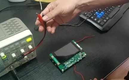 EX2-4_简易信号源实验接线注意事项视频-基于TOUCHGFX的嵌入式...