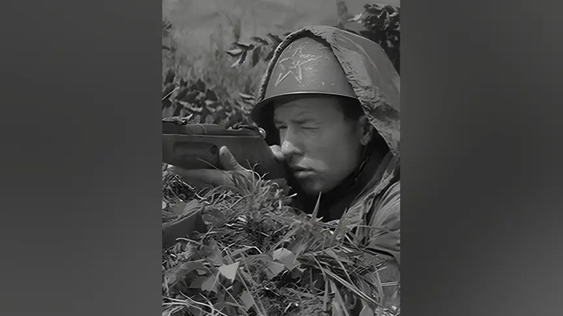 冲出德军包围圈的重型装甲列车!电影 完整版 车轮上的堡垒