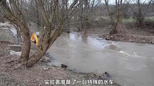 水轮泵到底神奇在哪里4圈黄色管子,是怎样将水引向高处的