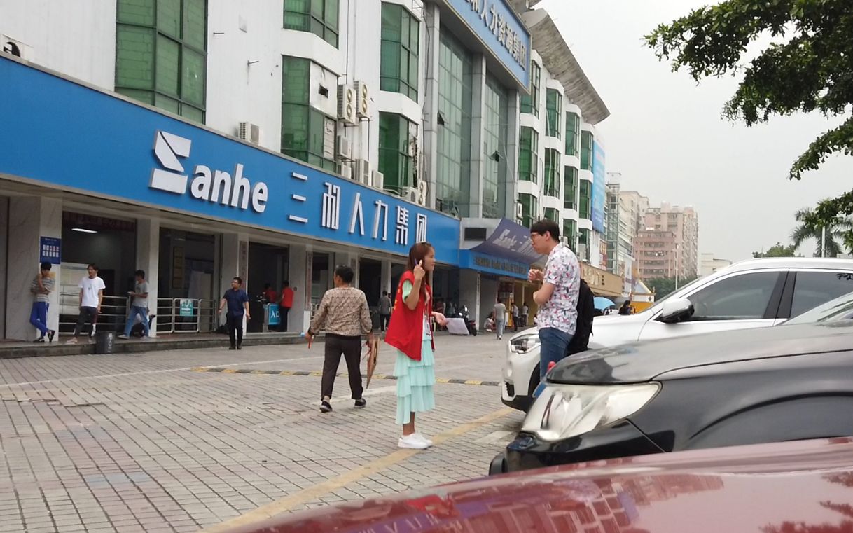 深圳观澜这家科技公司招聘,一顿操作猛如虎,一发工资3500