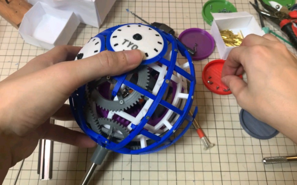 (搬运)用3d打印技术制作球体世界时钟