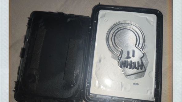 西数移动硬盘拆解