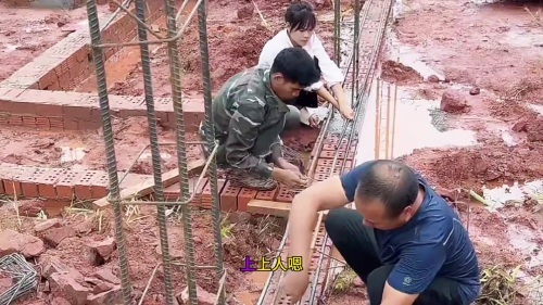 老陈的钢筋做法是正确的框架结构是柱包梁而砖混结构却是梁包柱