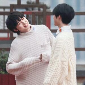 桃桃桃然呀 