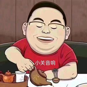 爱听歌的小伙子 