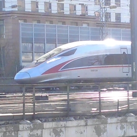 复兴号CR400AF-2004 