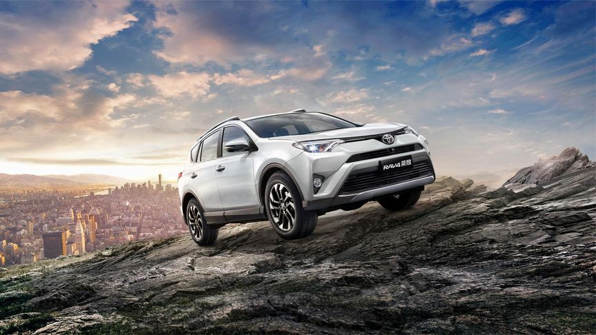 RAV4热车或停车一段时间挂挡加油车不走是什么原因?