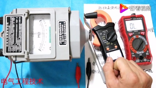 万用表和钳表,是个电工都会用,碰到摇表,很多电工新手不会操作