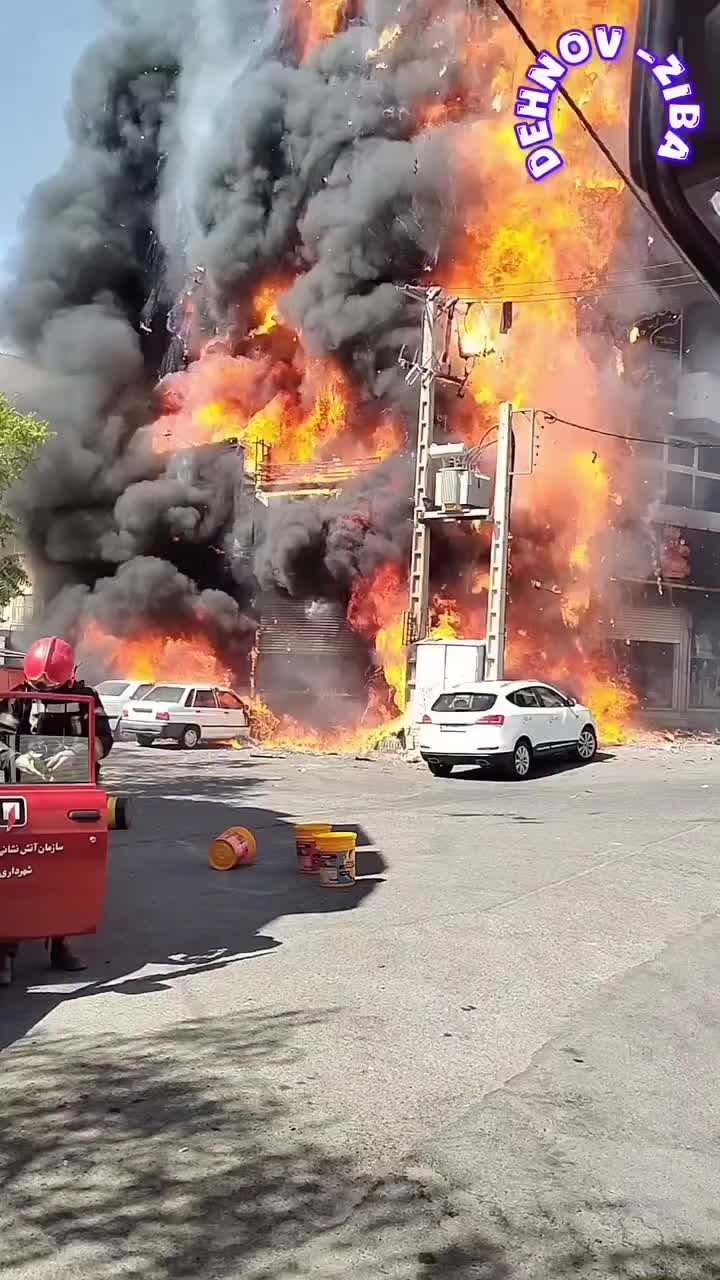 《视觉拼盘》 精选全球热门视频 生活随拍经典瞬间 典型案例分析警示 ...