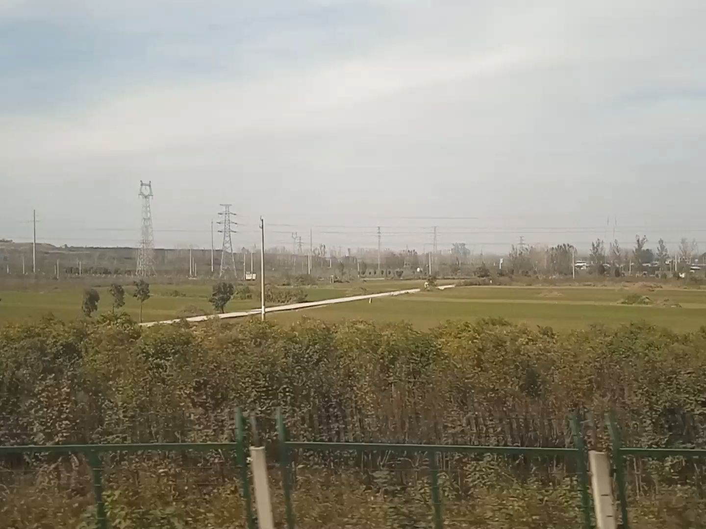 【返乡的旅行者】第三期:宝丰~鲁山。乘火车沿线横屏录制,无剪辑。