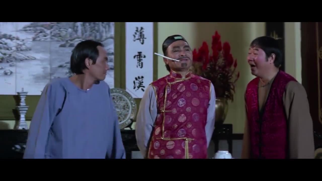 伙计摇骰子可以控制大小,左右摇开出来就是小,上下摇就是大