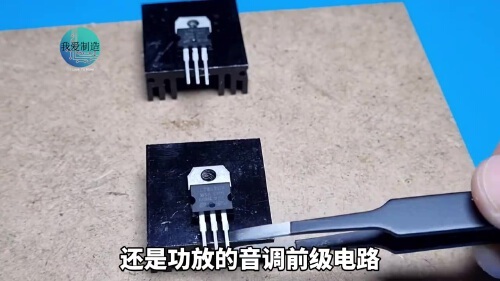 2个三端稳压器,制作线性正负12V电源,电路简单,音响电路必备