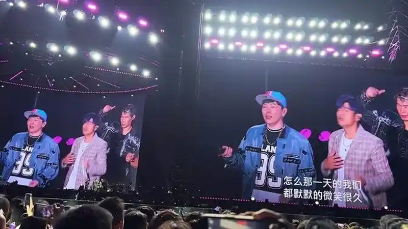 周杰伦周杰伦南京演唱会歌迷点歌Day1《你听得到》华流才是顶流...