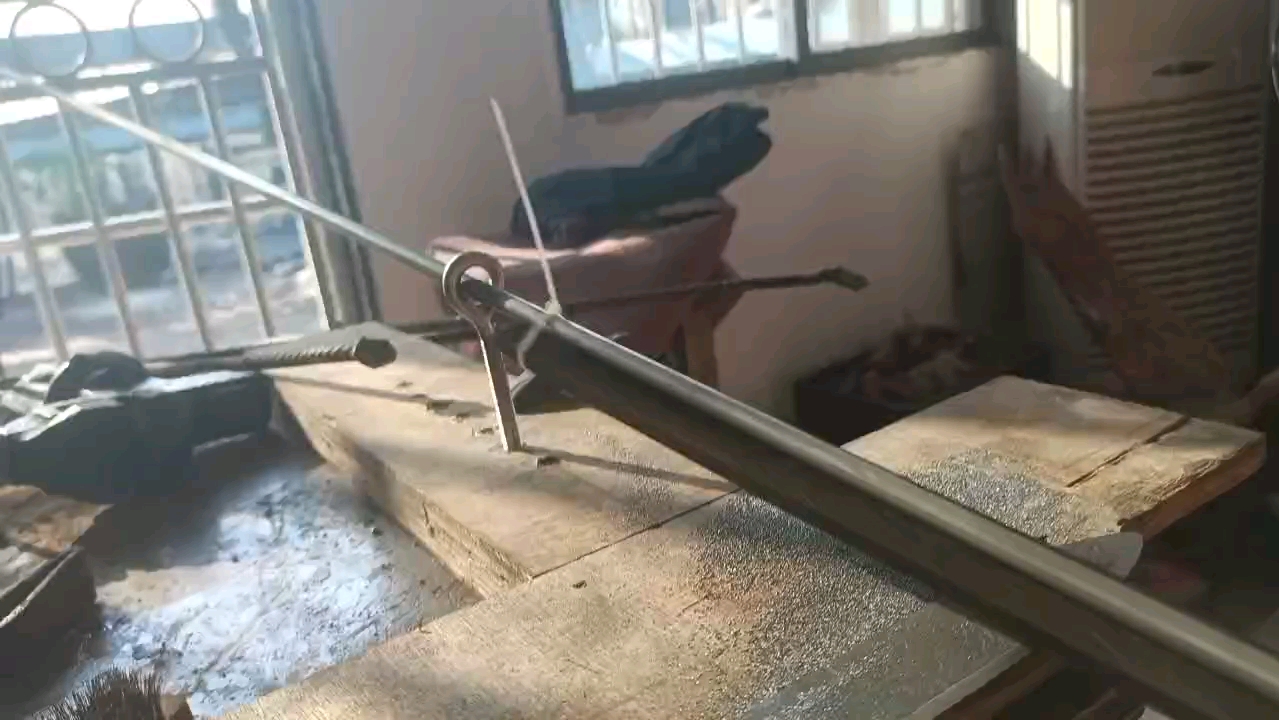 简单实用自制定角磨刀器