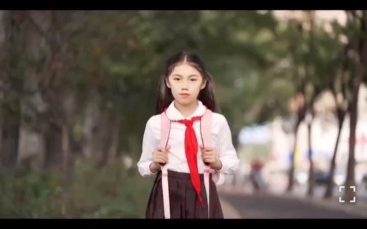 檀芯参加文明出行宣传拍摄