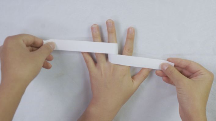 不知道买多大的戒指？珠宝店员工告诉我正确量法，一张纸就能搞定