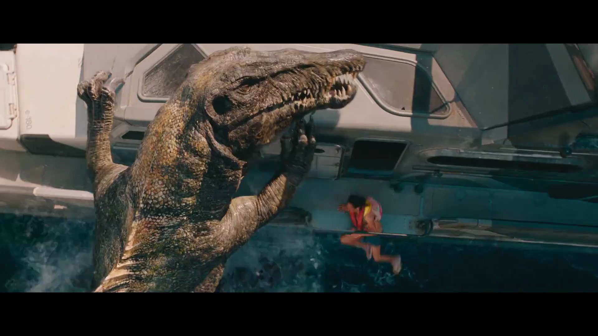 《侏罗纪世界:重生》首曝超级碗电视预告片!