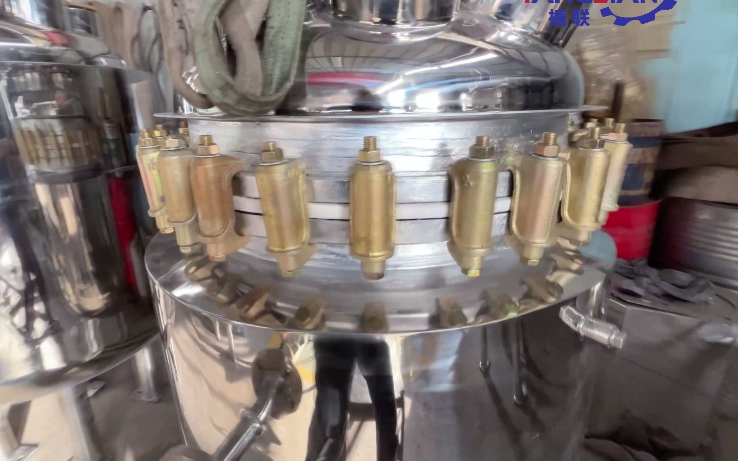 就是这么靓!可以当镜子用的外包不锈钢搪玻璃反应釜 #山东搪联重工 #...