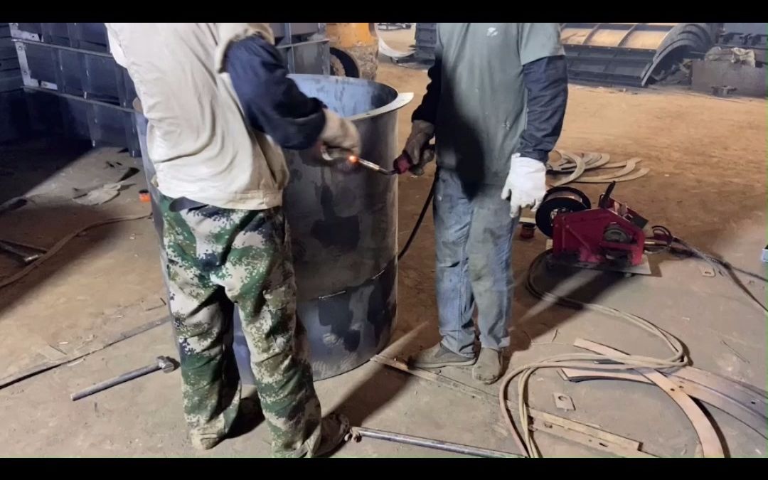 检查井模具生产现场 钢模板加工制作厂家