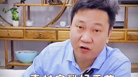 做餐饮的,不要学什么海底捞,也不知道学什么麦当劳,要学习周边的苍蝇...