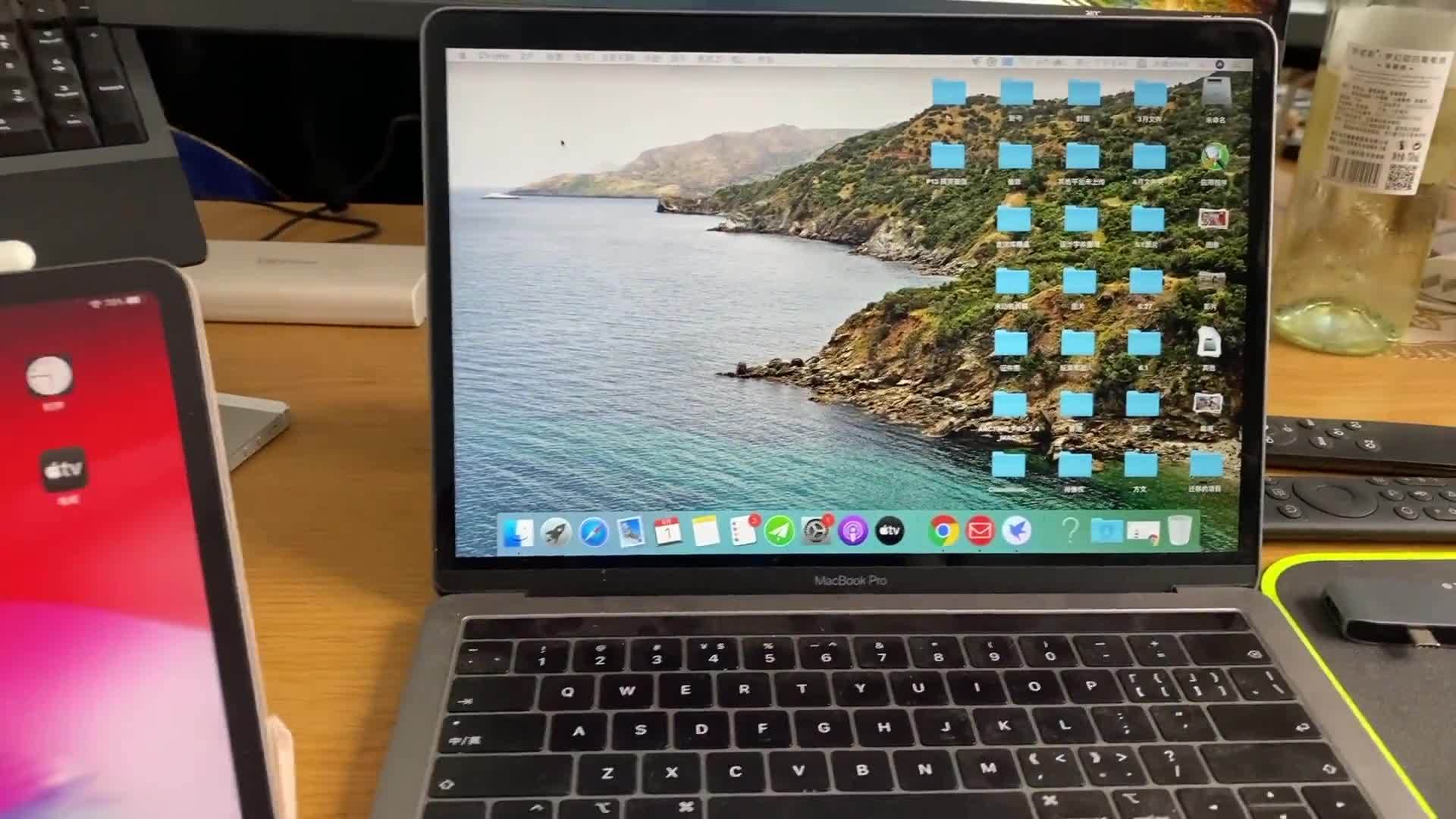 我用iPad pro画了一副"世界名画"价值可能价值千万