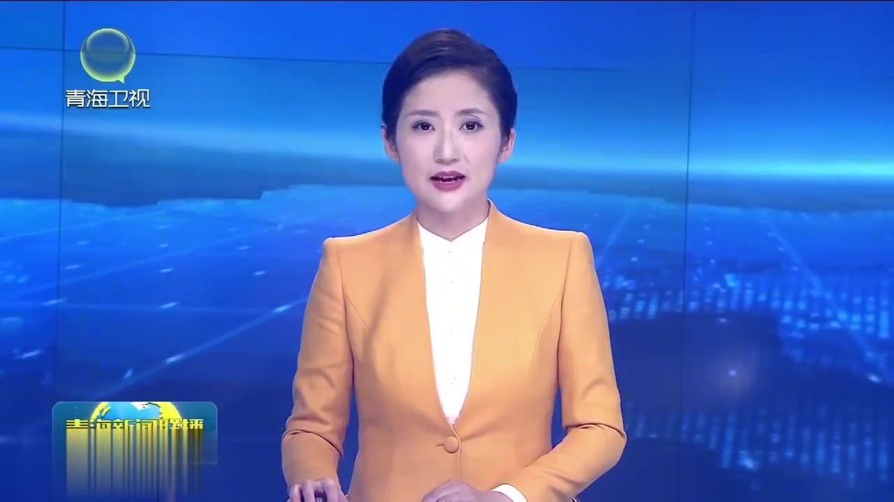 省人大代表陆续抵达驻地向大会报到